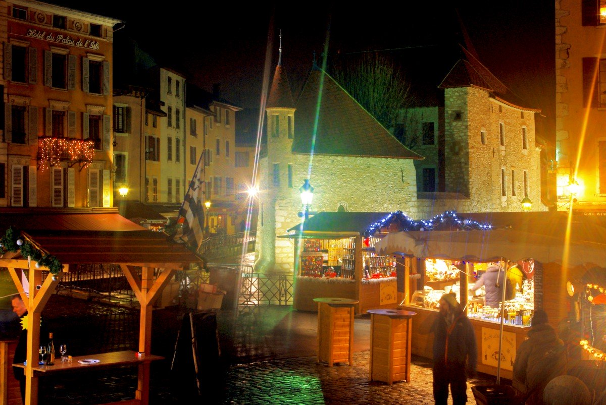 Annecy Christmas Market | Cern Welcome Club